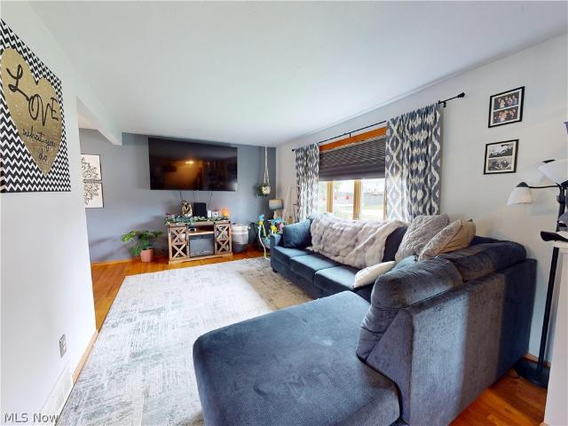 32325 Dickerson Road