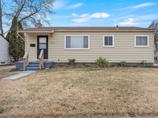 32325 Parkwood St, Westland, MI 48186