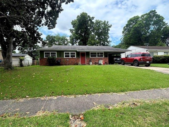 3232 Impala Dr, Bossier City, LA 71112