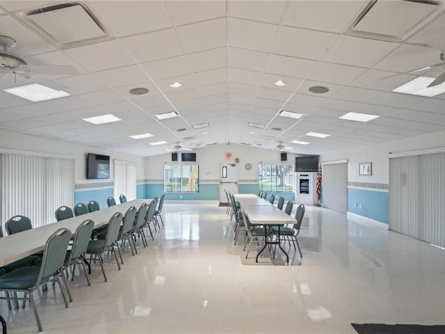 3232 Lake Pine Way E, Unit H2, Tarpon Springs, FL 34688 | MLS #W7884