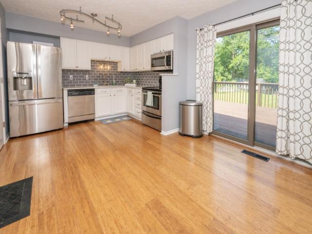 3232 Laurel Oak Court