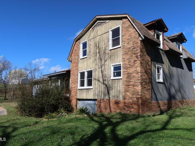 3232 Wil Rho Circle
