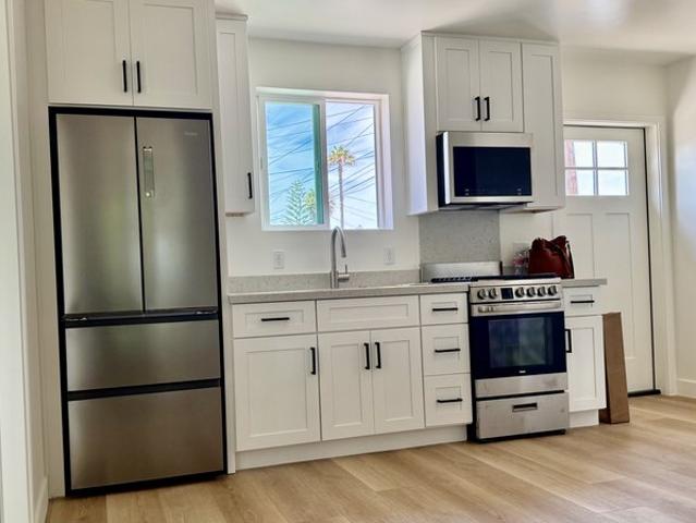 3232 1/2 Fournier St, Oxnard, CA 93033