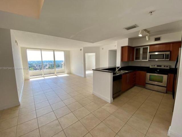 3232 22nd St #803, Miami, FL 33145