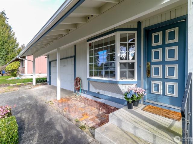32334 9th Ave S, Federal Way, WA 98003 | Compass