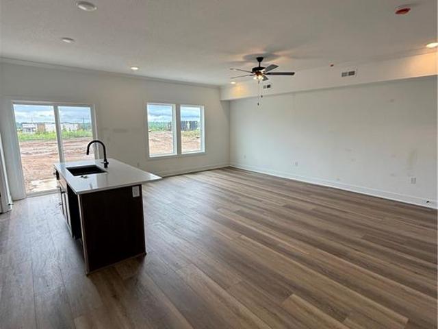 3233 NE 87th Street # 15B