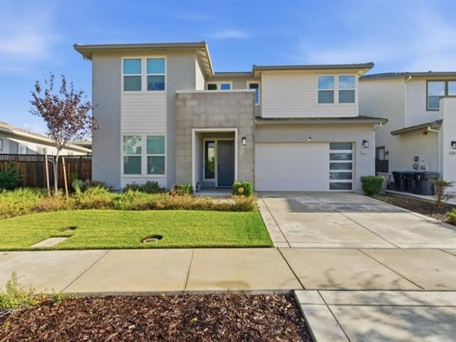 3233 Kipling Dr, Lathrop, CA 95330