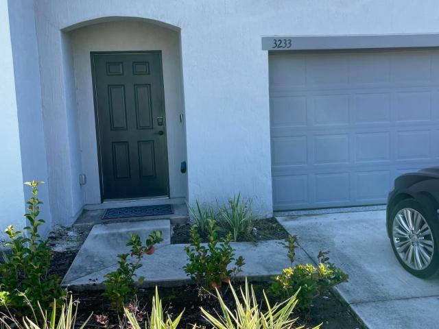 3233 Penny Cove Dr, Jacksonville, FL 32218 | MLS #2113 | Compass