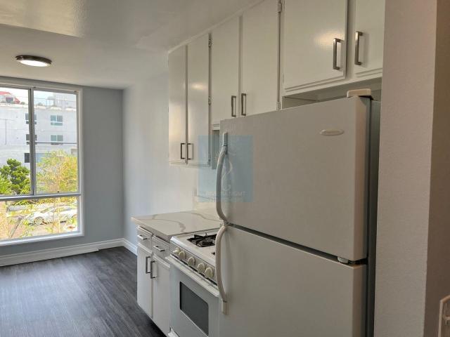 323 2 Bedroom Apartment for Rent at 11857 Texas Ave, Los Angeles, CA 90025 West Los Angeles