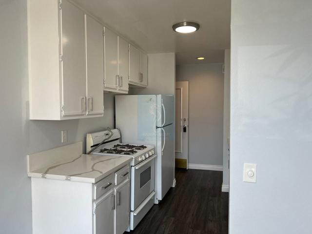 323 2 Bedroom Apartment for Rent at 11857 Texas Ave, Los Angeles, CA 90025 West Los Angeles
