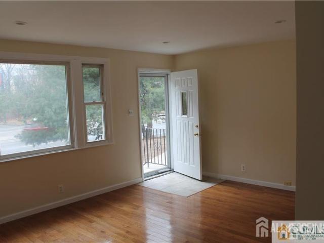 323 9th Street