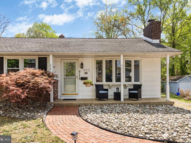 323 Chestnut Ave, Lindenwold, NJ 08021 | MLS #NJCD2114 | Compass
