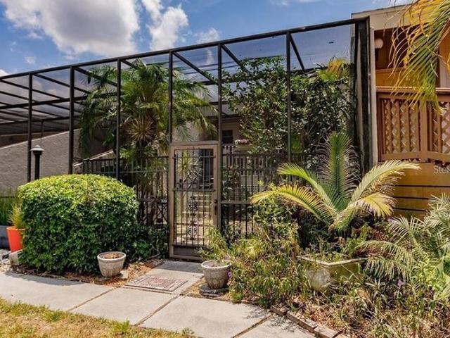 323 Bobby Jones Rd Unit 323, Sarasota, FL 34232