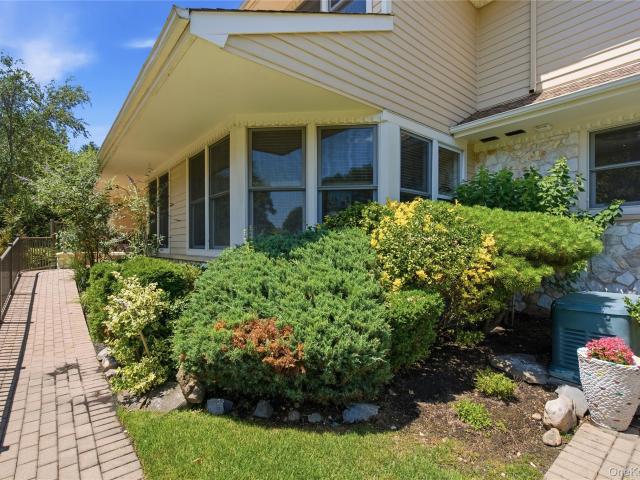 323 Baltustrol Circle