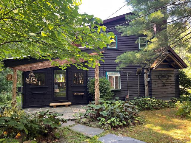 323 Beaverkill Road