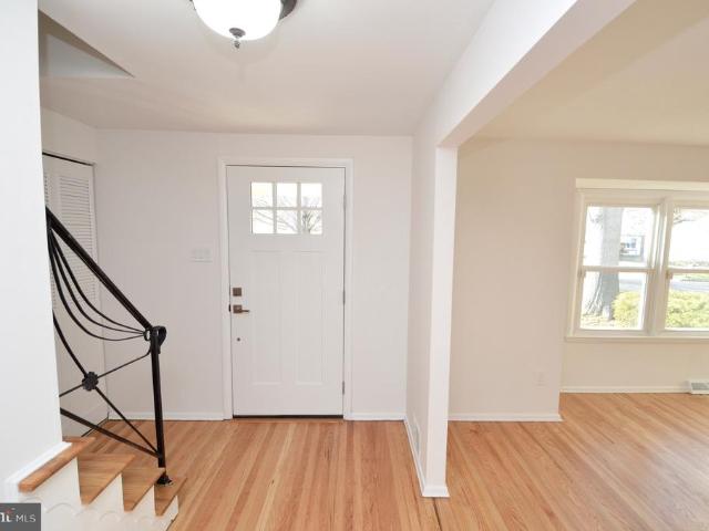 323 Brookline Avenue