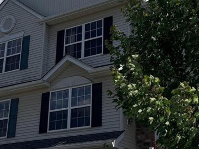 323 Glenn Rose Cir, King of Prussia, PA 19406