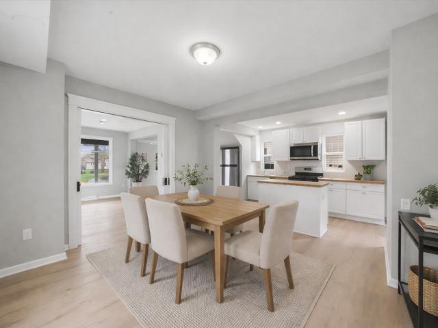 323 Douglas Avenue