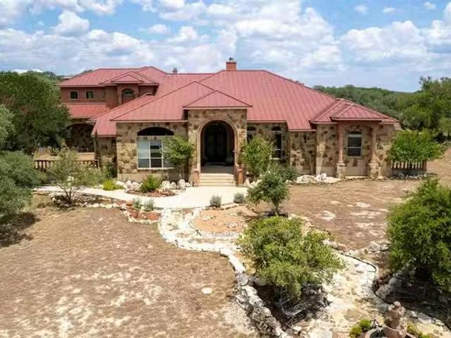 323 DODDER LN, SPRING BRANCH, TX 78070 Single Family Residence.