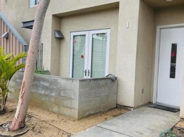 323 E Dayman St #1, Long Beach, CA 90806