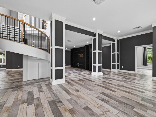 323 E Palm Street