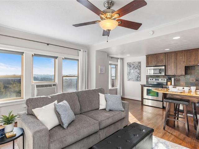 323 Emanuel Cleaver II Boulevard # 8C