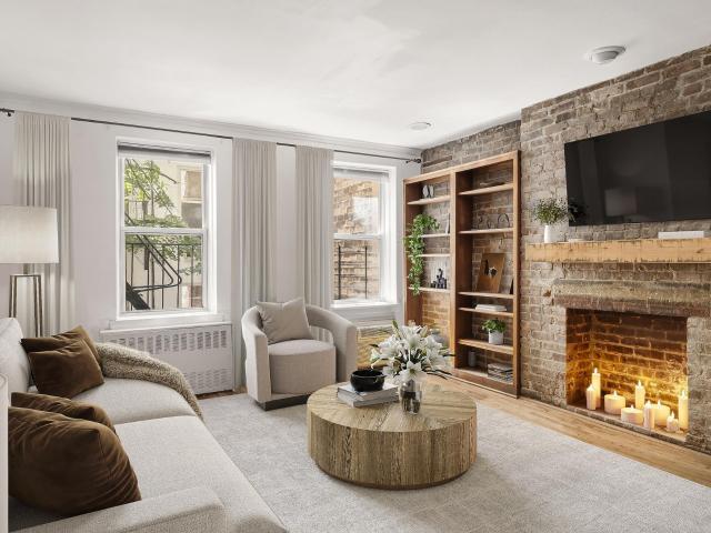 323 East 21st Street, New York, NY