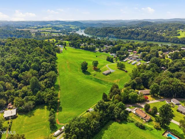 323 Fox Pvt Drive