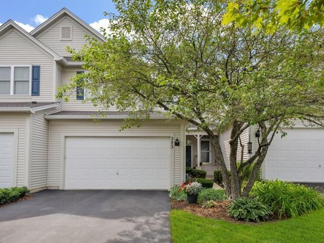 323 Fairmont Ct, Saint Charles, IL 60175