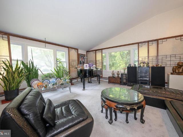 323 Hidden River Road