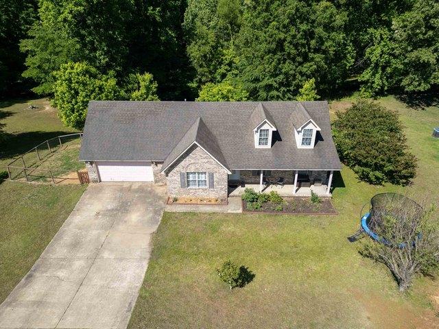 323 Laxton Ln, Munford, TN 38058