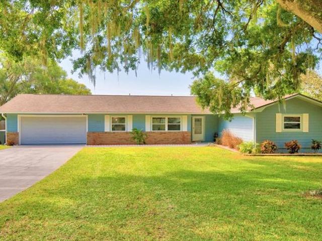323 Lake Dr, Lakeland, FL 33813