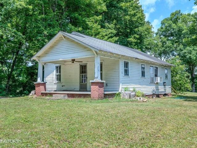 323 Lee Rd, Clinton, TN 37716