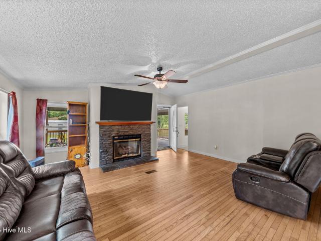 323 McCrimmon Rd, Carthage, NC 28327 | MLS #100524