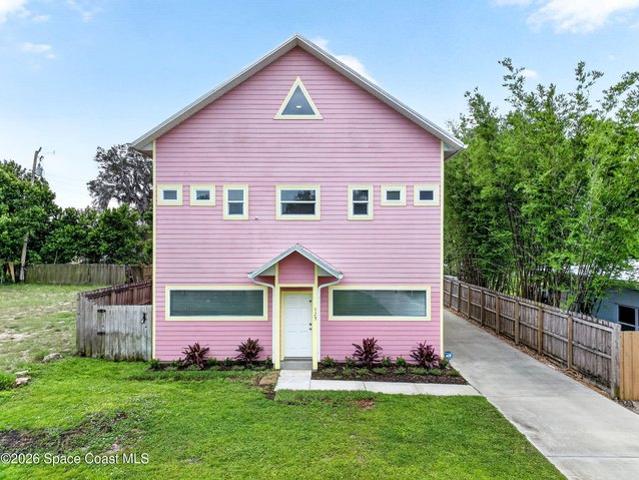 323 McLeod Dr, Cocoa, FL 32922