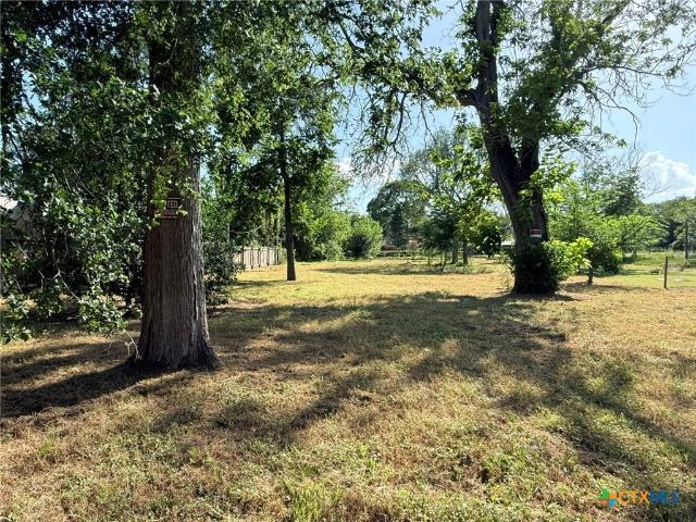 323 Meadowlake Drive
