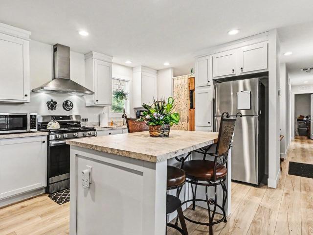323 N 850 W 92 Road