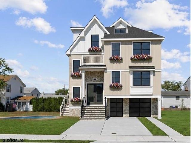 323 N Huntington Ave, Margate, NJ 08402