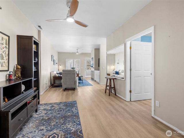 323 N LaVenture Road # D