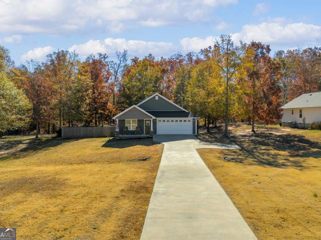 323 N Point Cir, Hartwell, GA 30643 | MLS #10647 | Compass