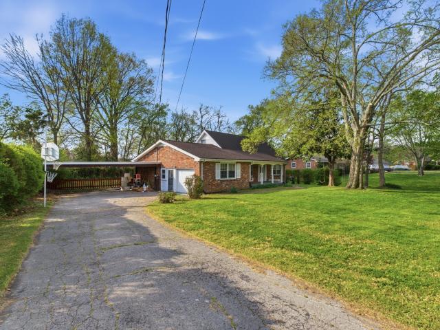 323 Nokes Dr