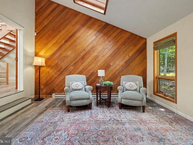323 Navaho Drive