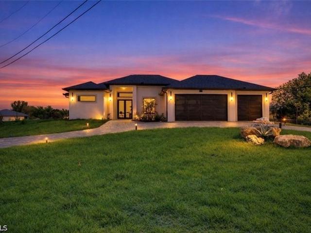 323 NW 11th Ter, Cape Coral, FL 33993