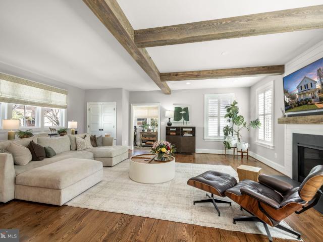 323 S West St, Falls Church, VA 22046 | MLS #VAFA2003 | Compass