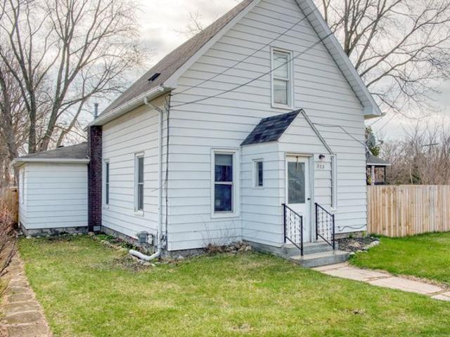 323 S Chipman St, Owosso, MI 48867
