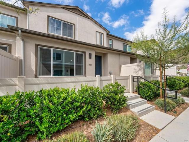 323 Satsuma Trl, Fallbrook, CA 92028