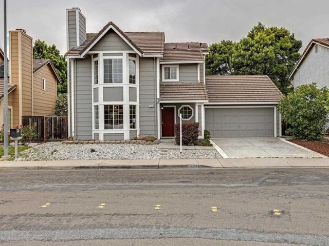 323 Sandstone Dr, Fremont, CA 94536