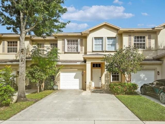 323 Spruce St Unit 323, Boynton Beach, FL 33426