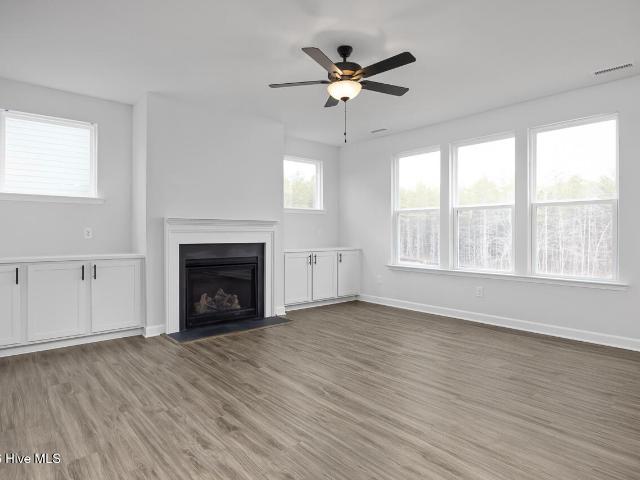 323 Queensferry Lane