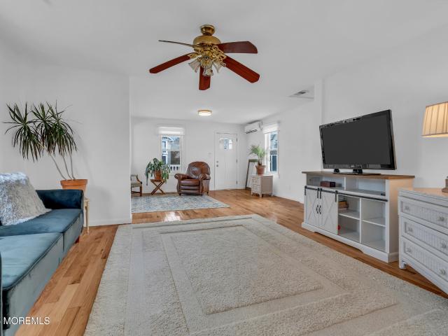 323 Roosevelt Avenue